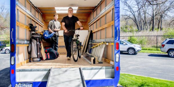 4 Steps to Choose the Right Mover | Guardian Storage