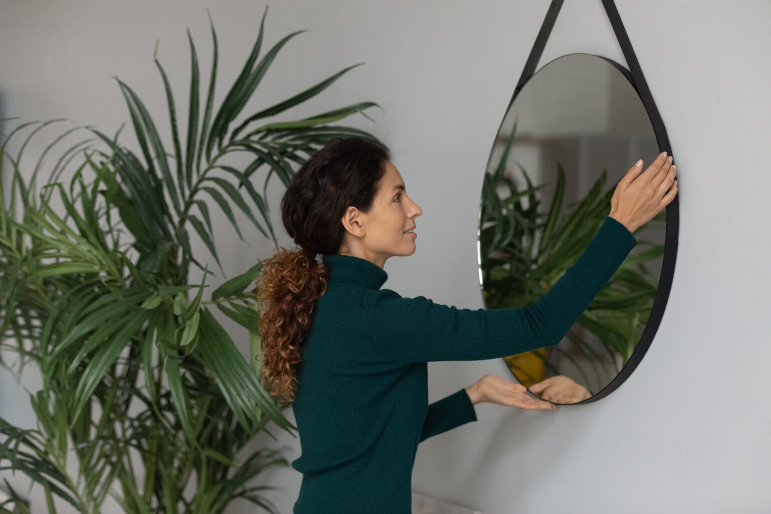 How to Pack a Mirror for Moving