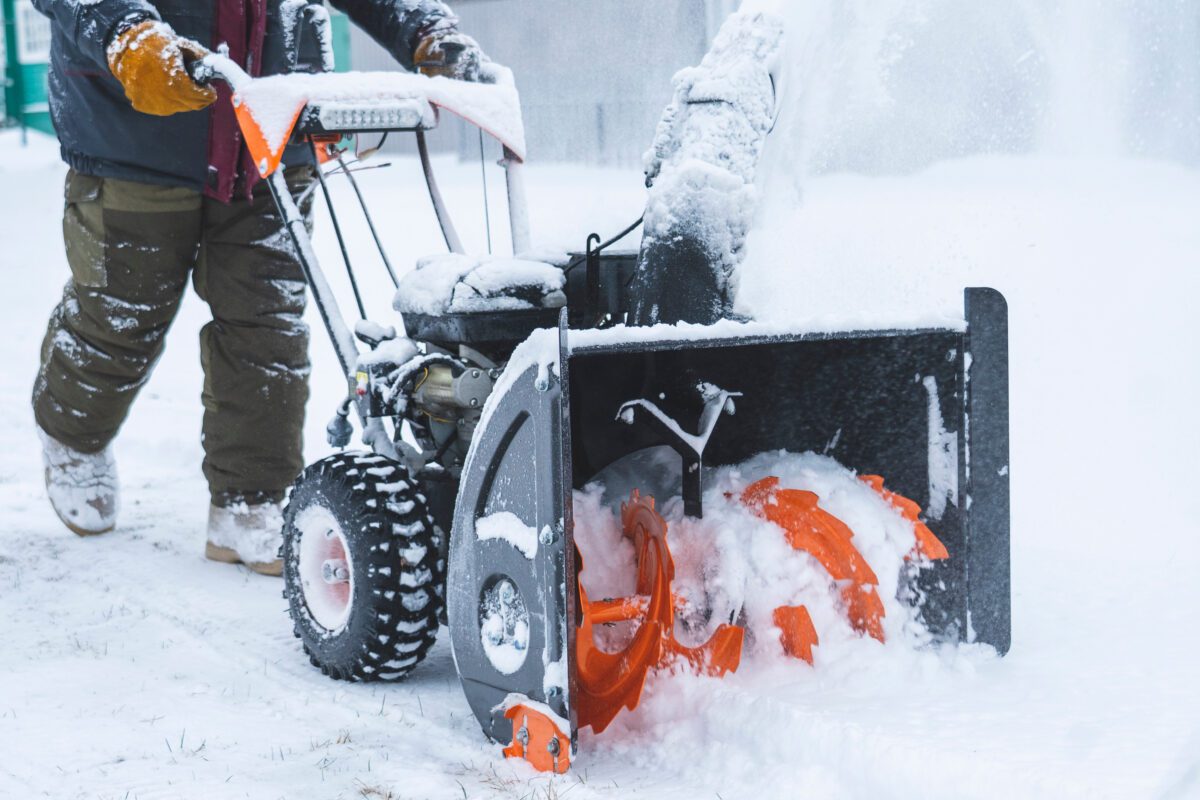 10 Tips for Storing Your Snow Blower